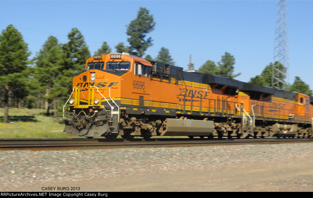 BNSF 6696